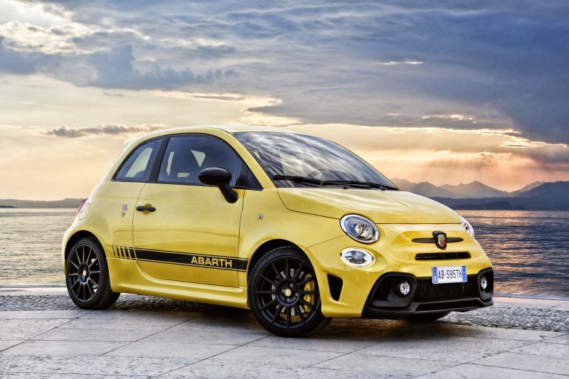 Abarth 595 Competizione 1.4 T-Jet (180 Hp) Automatic
